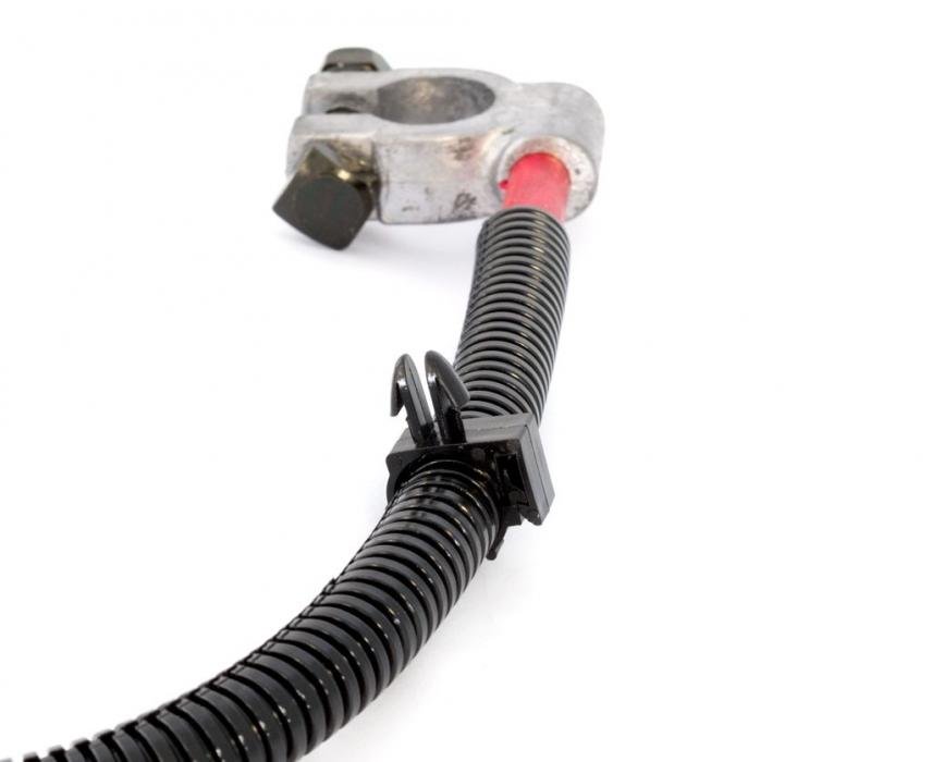 Daniel Carpenter 1984-1986 Ford Mustang SVO Positive Red Engine Battery ...