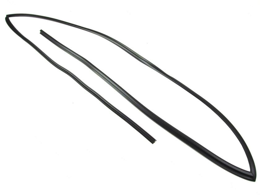 Precision Windshield Molding WFS F2390 | Muscle Cars & Classics