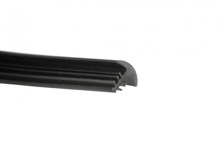 Precision Windshield Molding WFS 1118-95R100 | Muscle Cars & Classics
